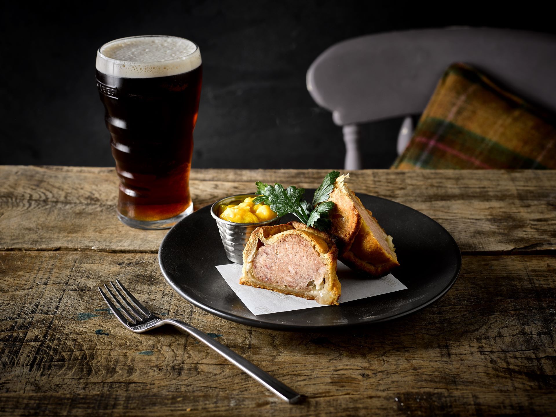 The Elizabethan | Serving delicious British pub meals every day, near ...